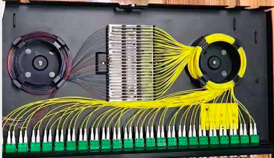 Easy slide fiber patch panel, NEW ! – NETIX
